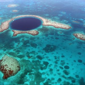 GNY :: Sinkholes, a fascinating feature of Earth Karst Topography