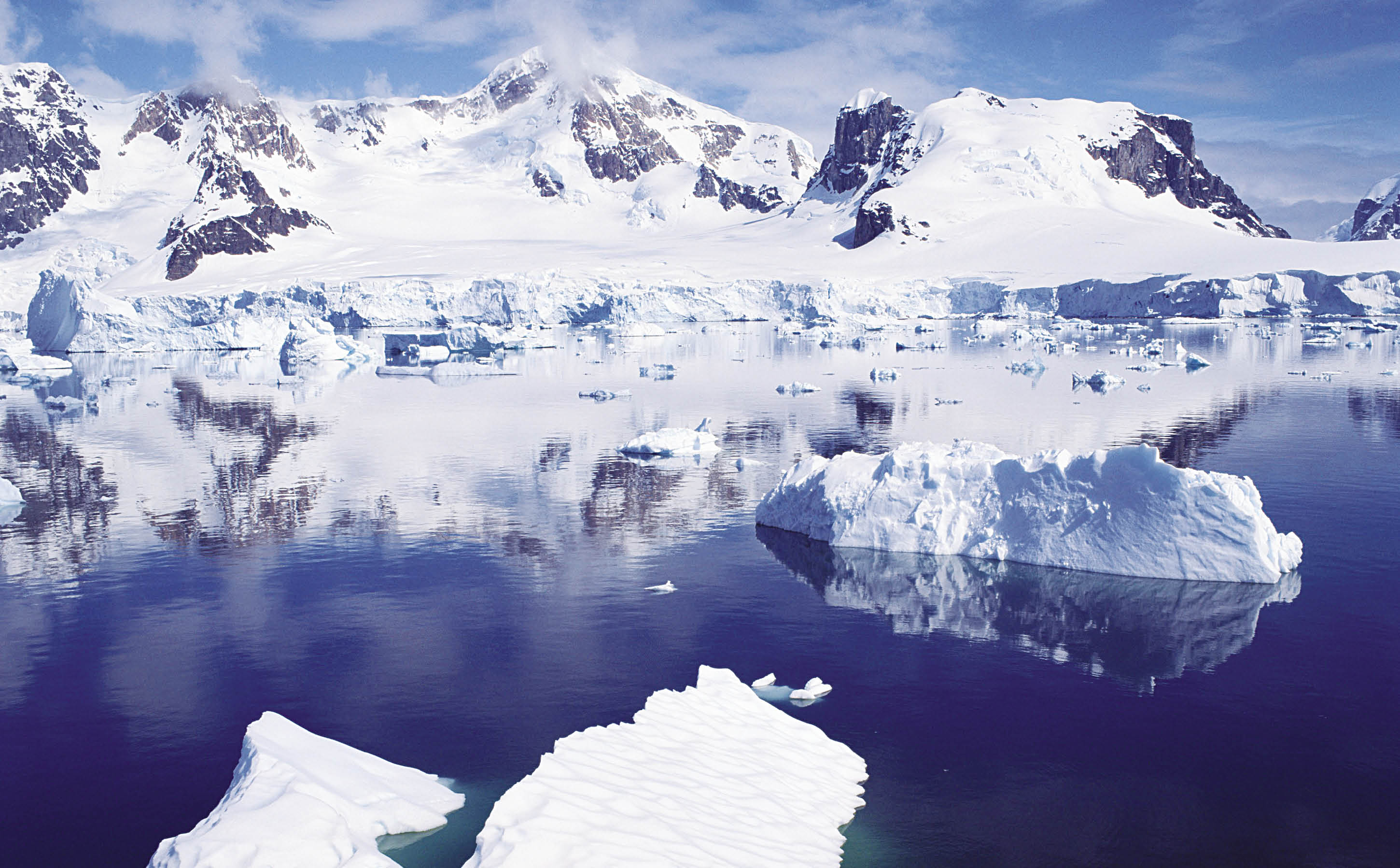 GNY :: Arctic Sea Ice reaches Record Lows